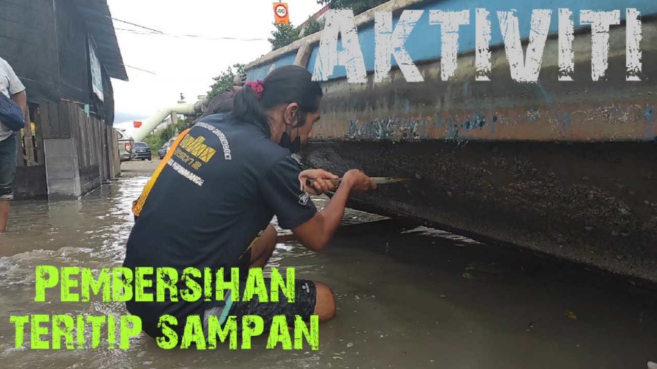 #pelabuhanklang #muhibah #pulauindah Aktiviti membersihkan teritip ...