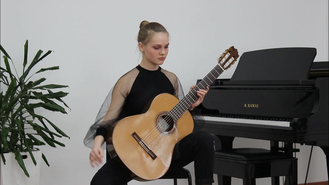Леженина Софья , "Гитара в Гнесинке"1.М.Джулиани "Рондо" Ре мажор 2.В ...