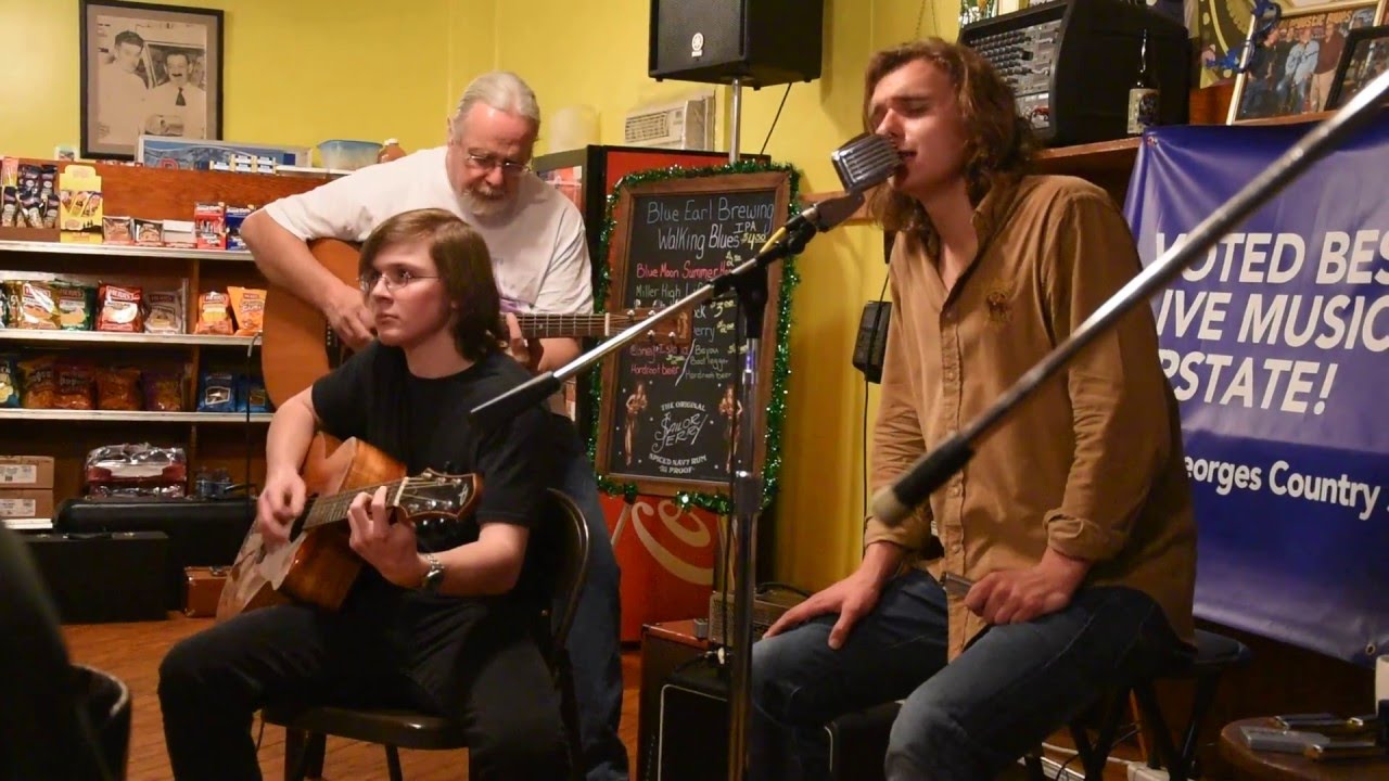 Sweet Little Angel with Tim Arnold and Garry Cogdell - YouTube