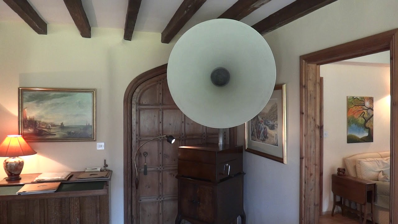 "Chick, Chick, Chicken". Harry Fay---Comedian. - YouTube