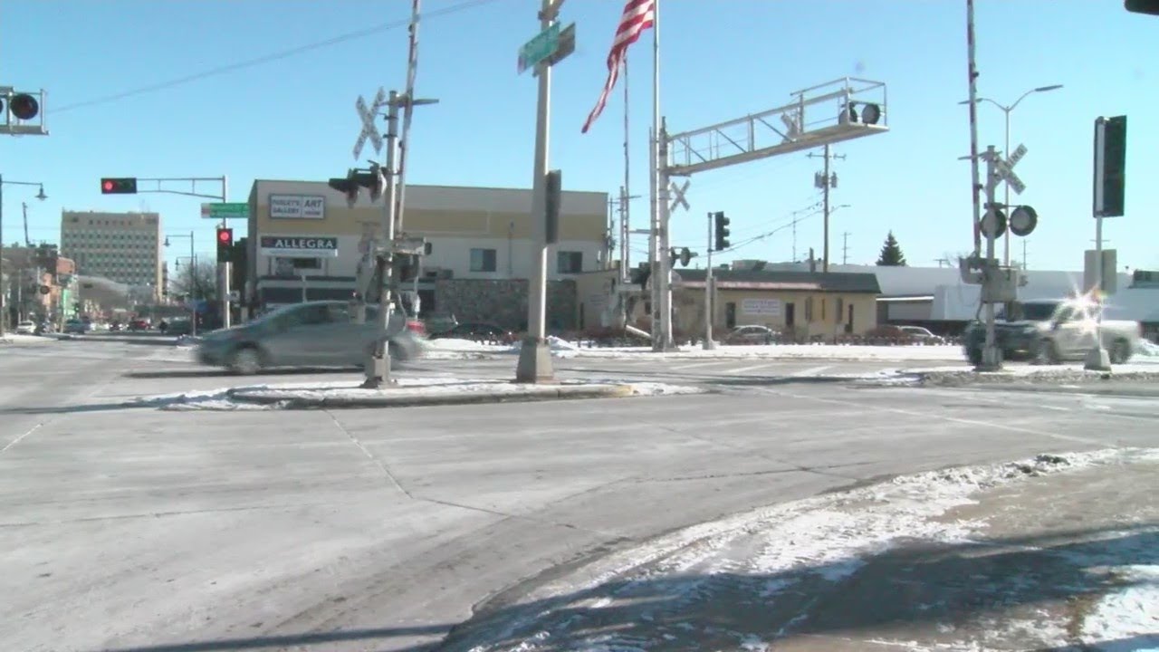 Winter to blame for Appleton railroad malfunctions - YouTube