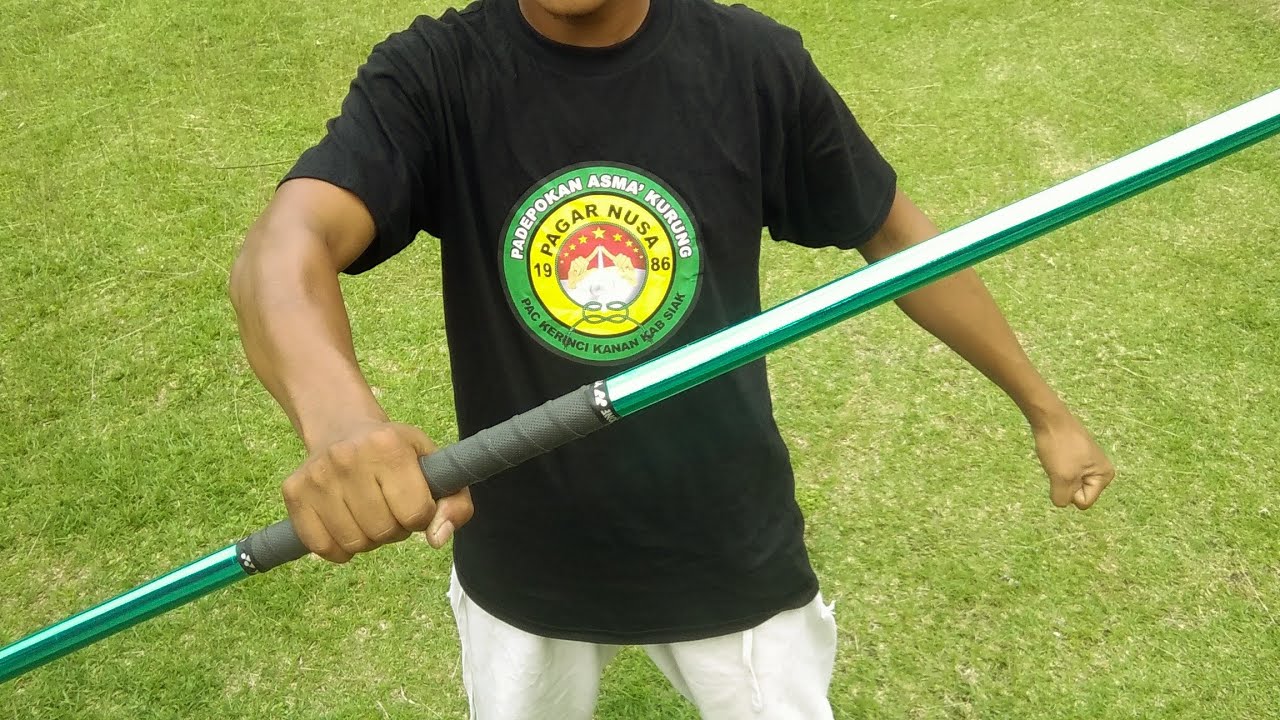 BO STAFF FREESTYLE | ARTEDI WEAPONS PRODUCT | TOYA FREESTYLE - YouTube