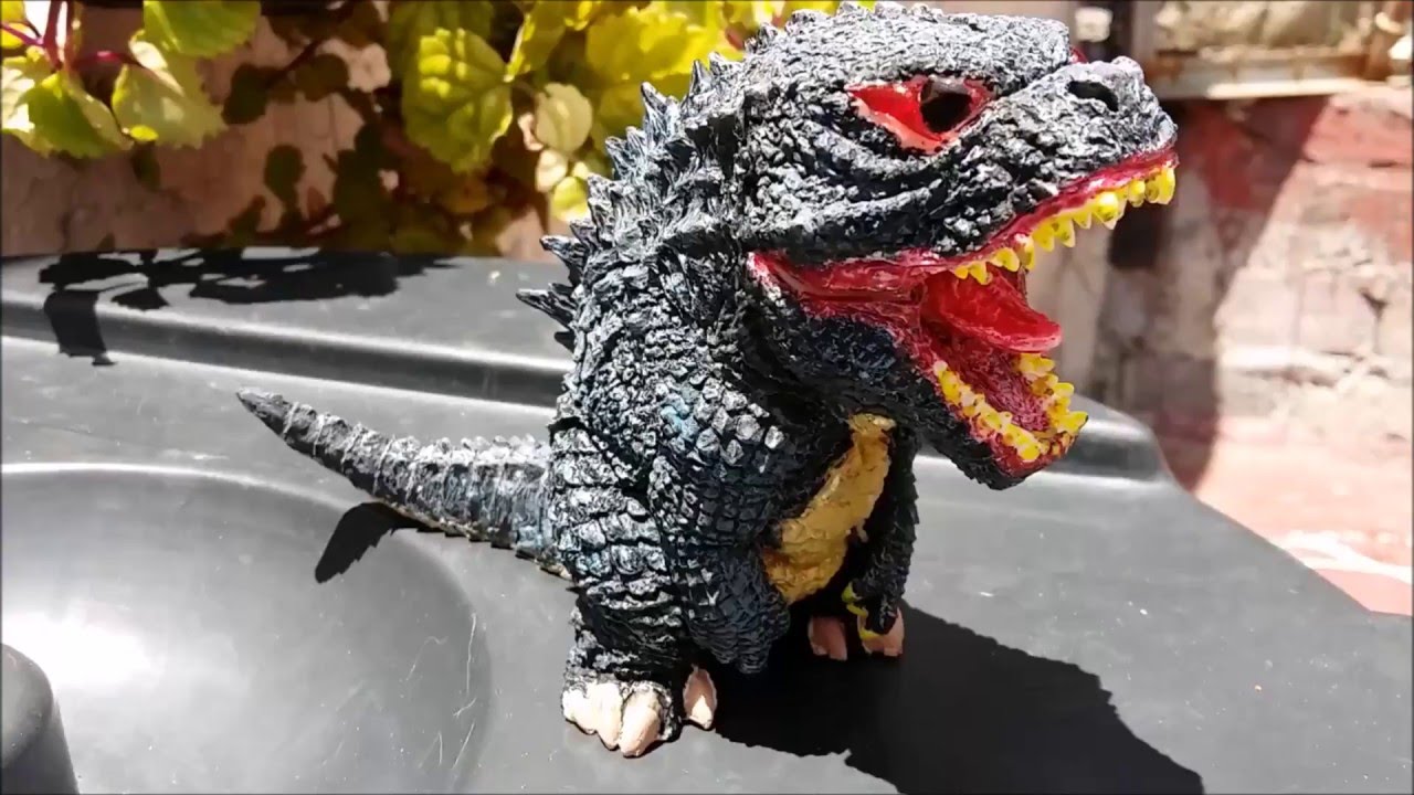 Godzilla 2014 SHINZEN deformed kit - YouTube