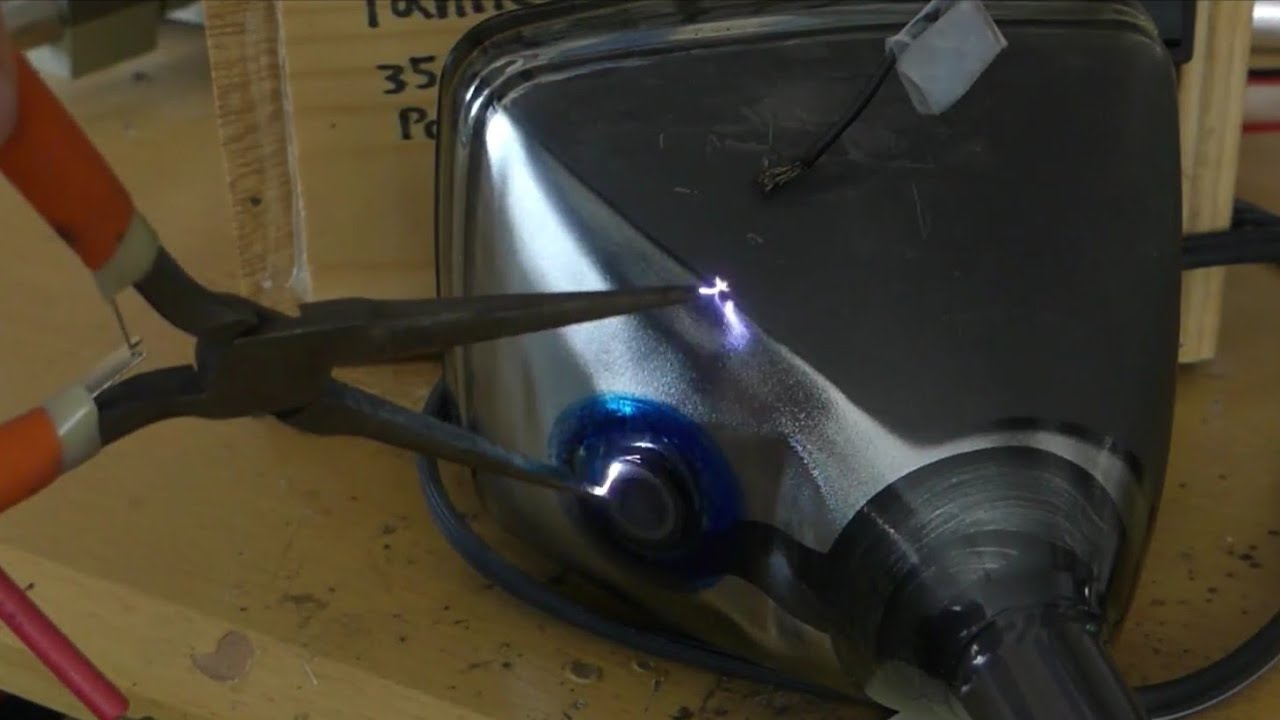 How and Why a CRT is Used as a Capacitor - YouTube