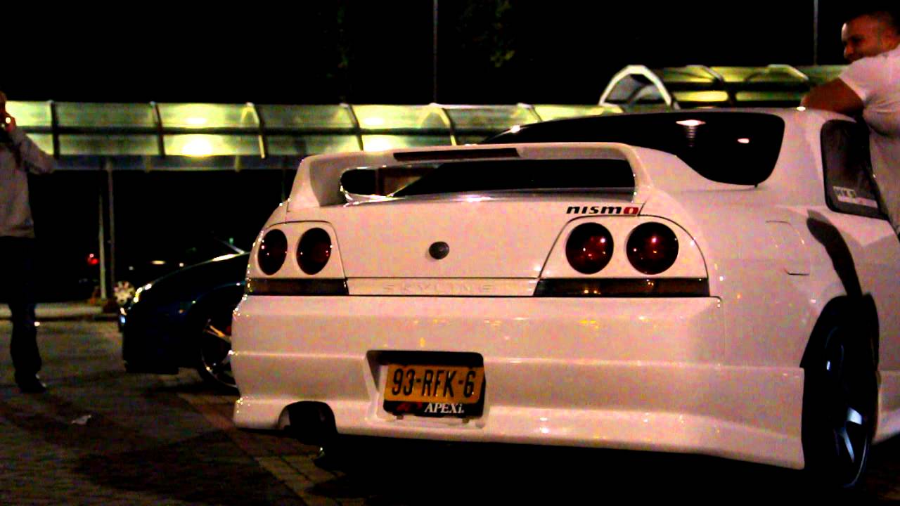 Nissan Skyline R33 GTS-T Bee*R Revlimiter - YouTube
