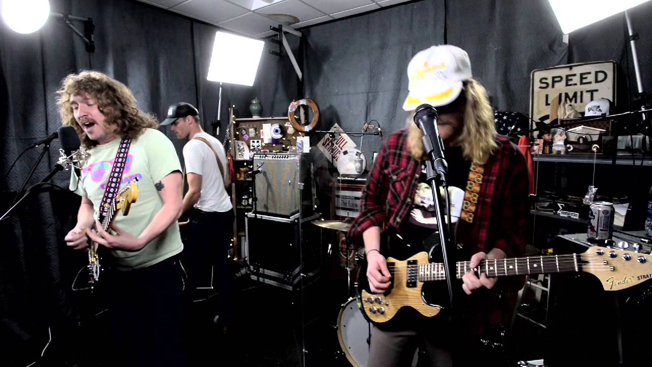 The Knew “Gypsy Red” - YouTube