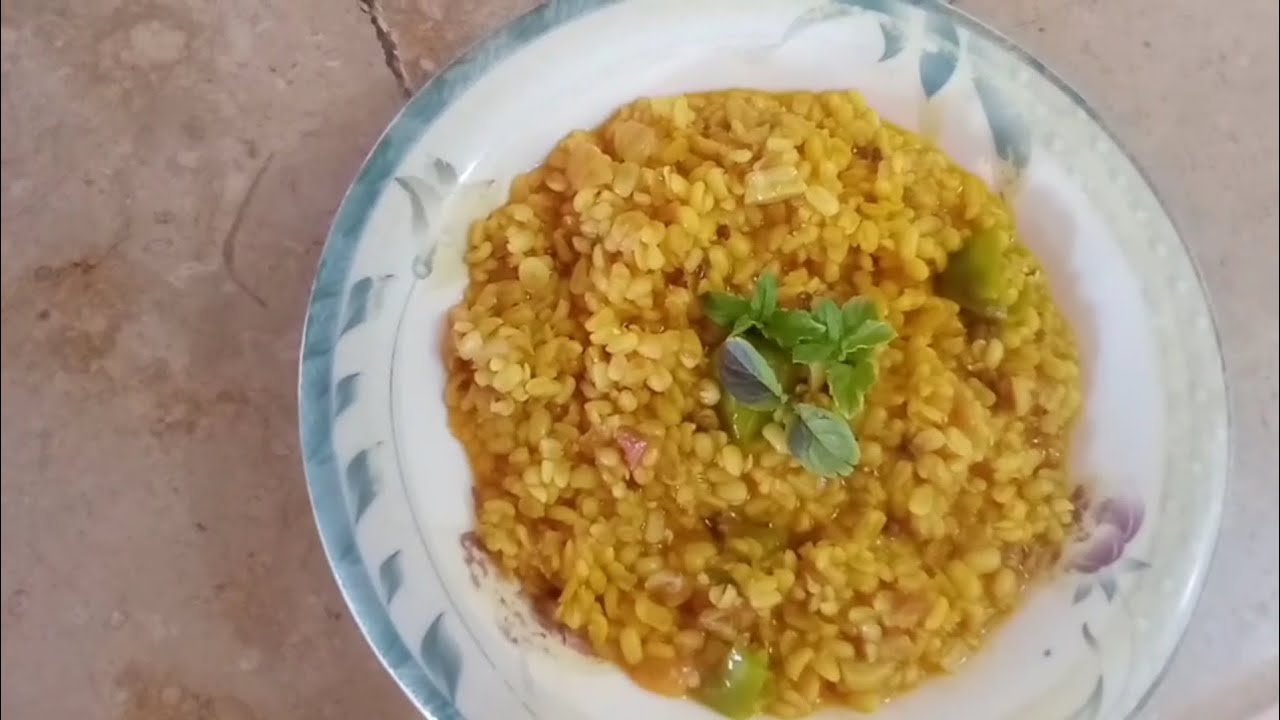 FRIED MUNG KI DAAL / Very yummy / Assan Tareeqe se Daal Banana - YouTube