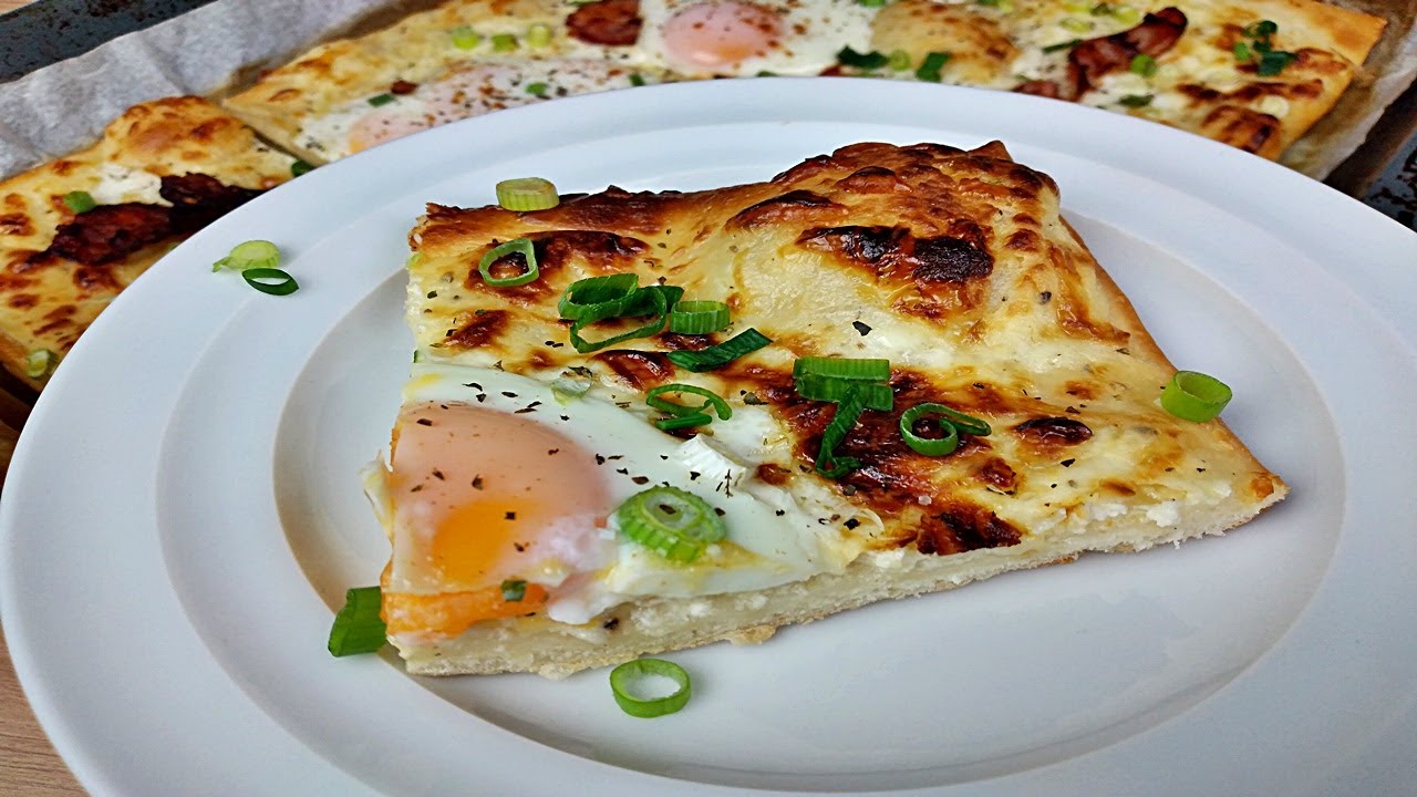 Rezept: Schnelle Pizza mit Bacon und Spiegelei / Jackys schnelle Küche ...