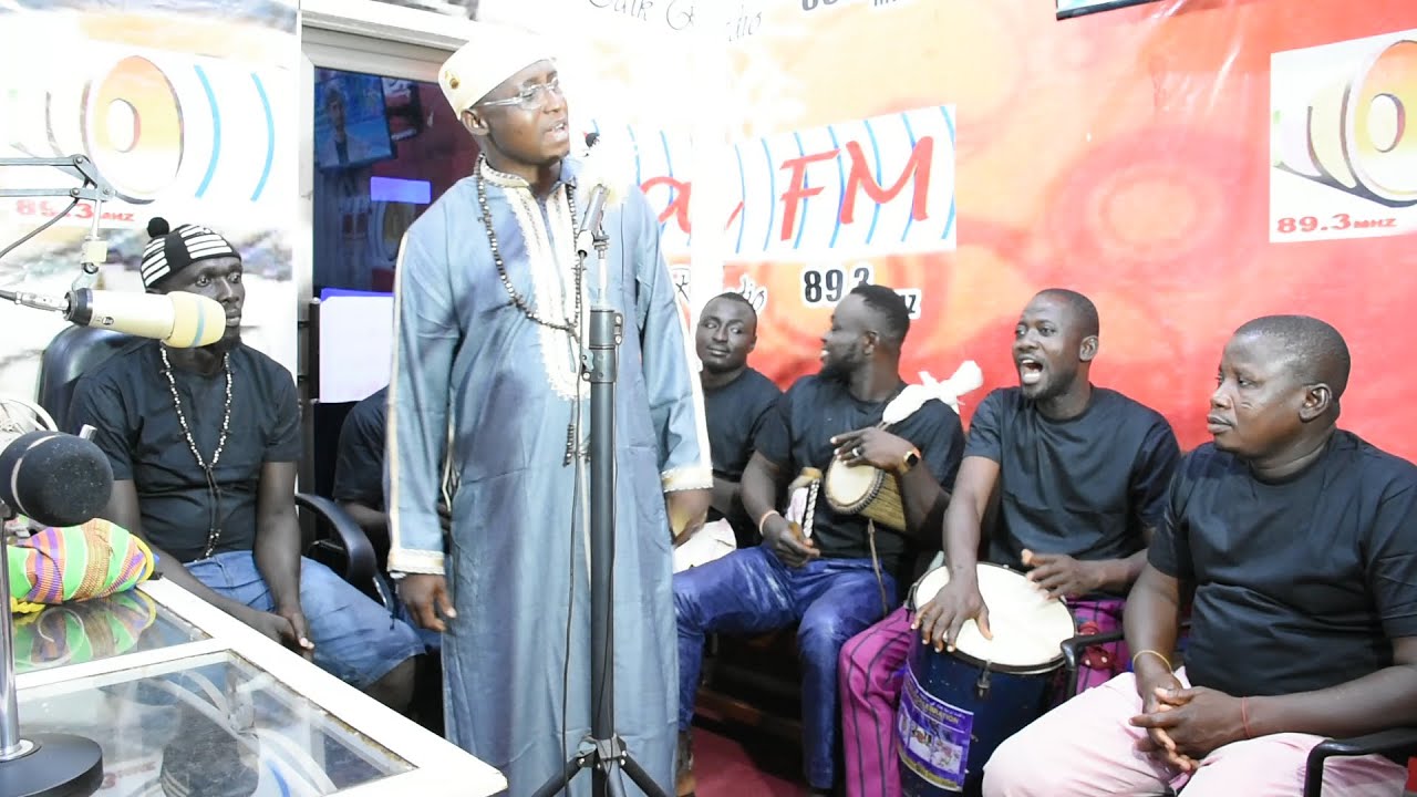 Hamdaway Shehu Hamza Fiila FM 89 3MHz - YouTube