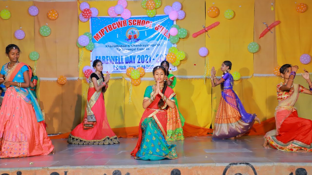 MJP Gurukula patasala Turkayamjala Farewell Party Angel group dance ...