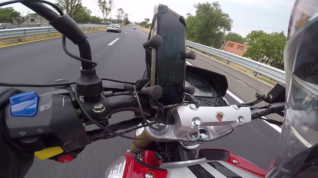 Vector 250 carabela en carretera. - YouTube