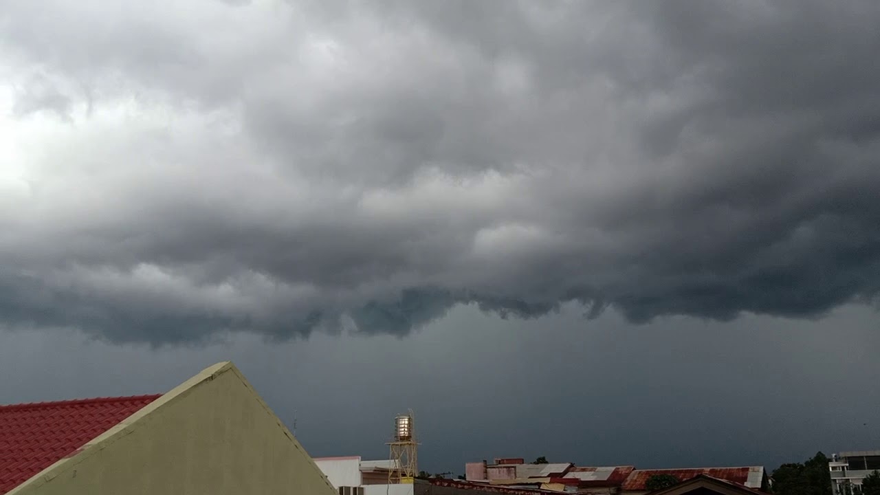 Makulimlim na kalangitan. - YouTube