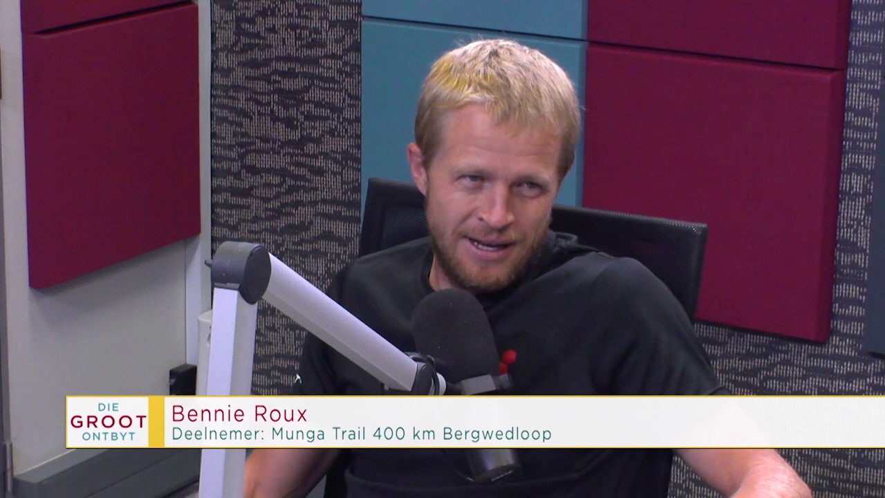 Erik Vermeulen, Bennie Roux - Munga Trail 400km - 6 Apr 2017 - YouTube