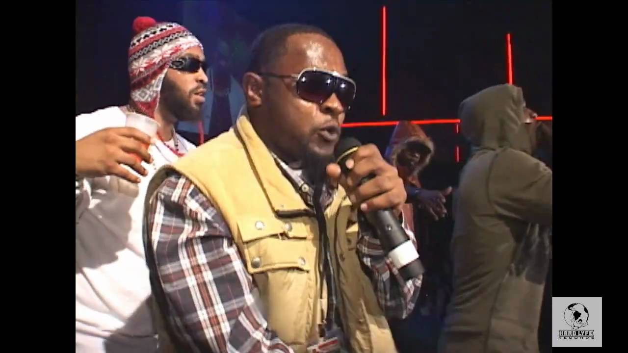 Young Slime performance at da Gucci show - YouTube