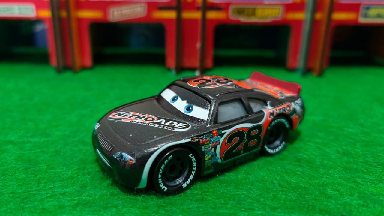 Mattel Disney Cars ALEX "EIKEN" AXLER | Série Piston Cup - YouTube