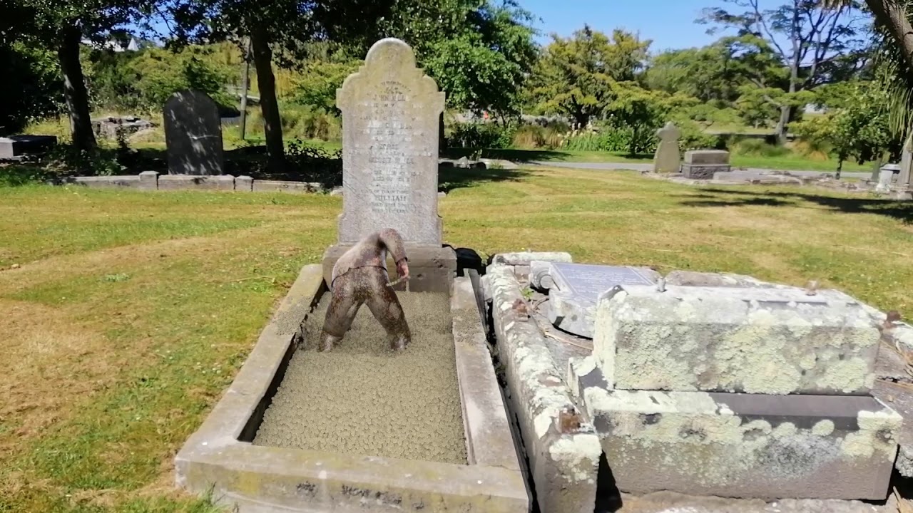 A grave situation - YouTube