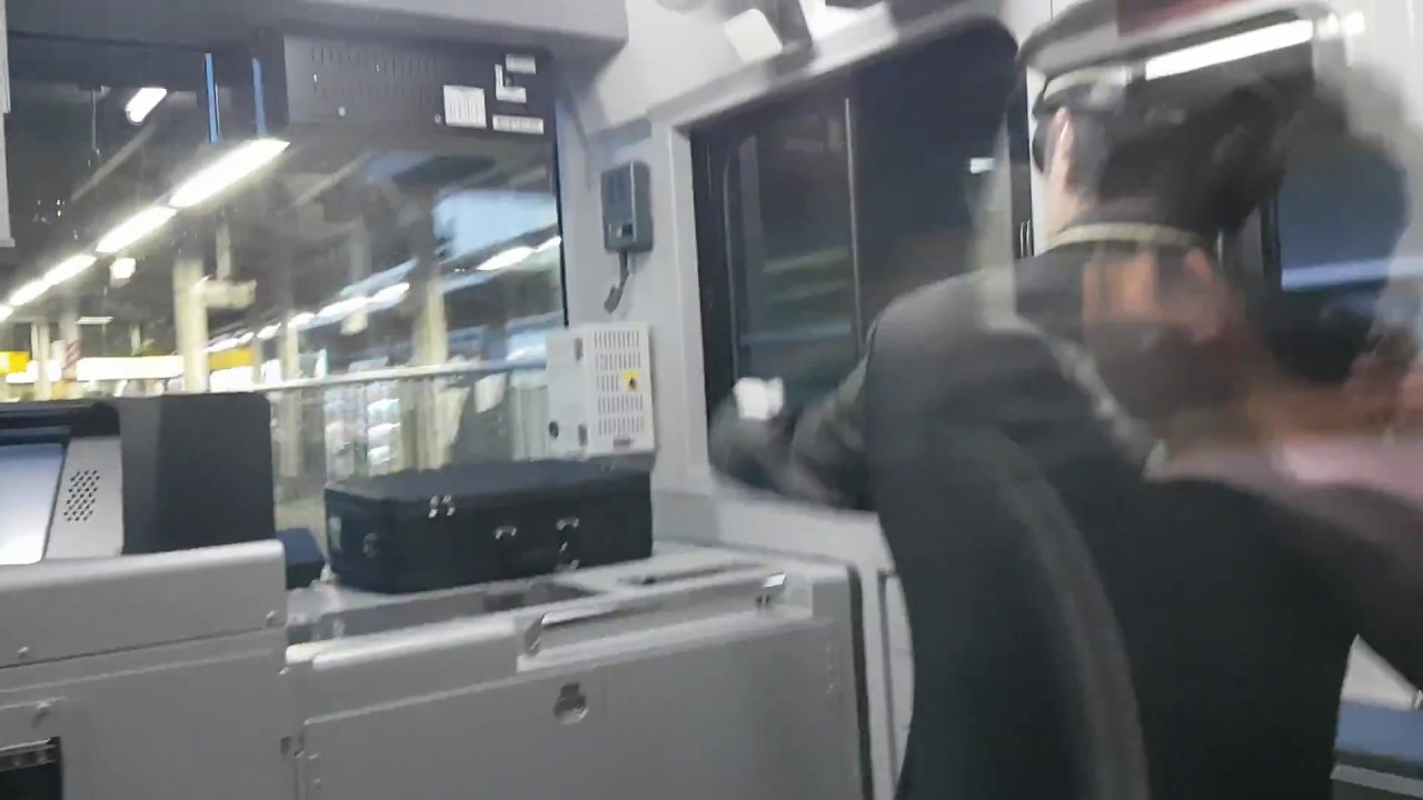 JR East Japan E235 series on Yamanote Line - YouTube