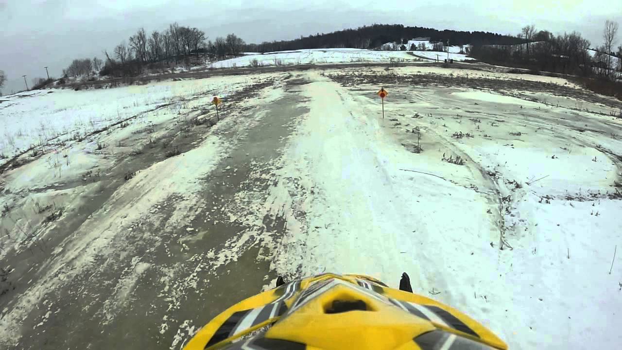 2002 Ski Doo MXZ 600 & 500 - YouTube