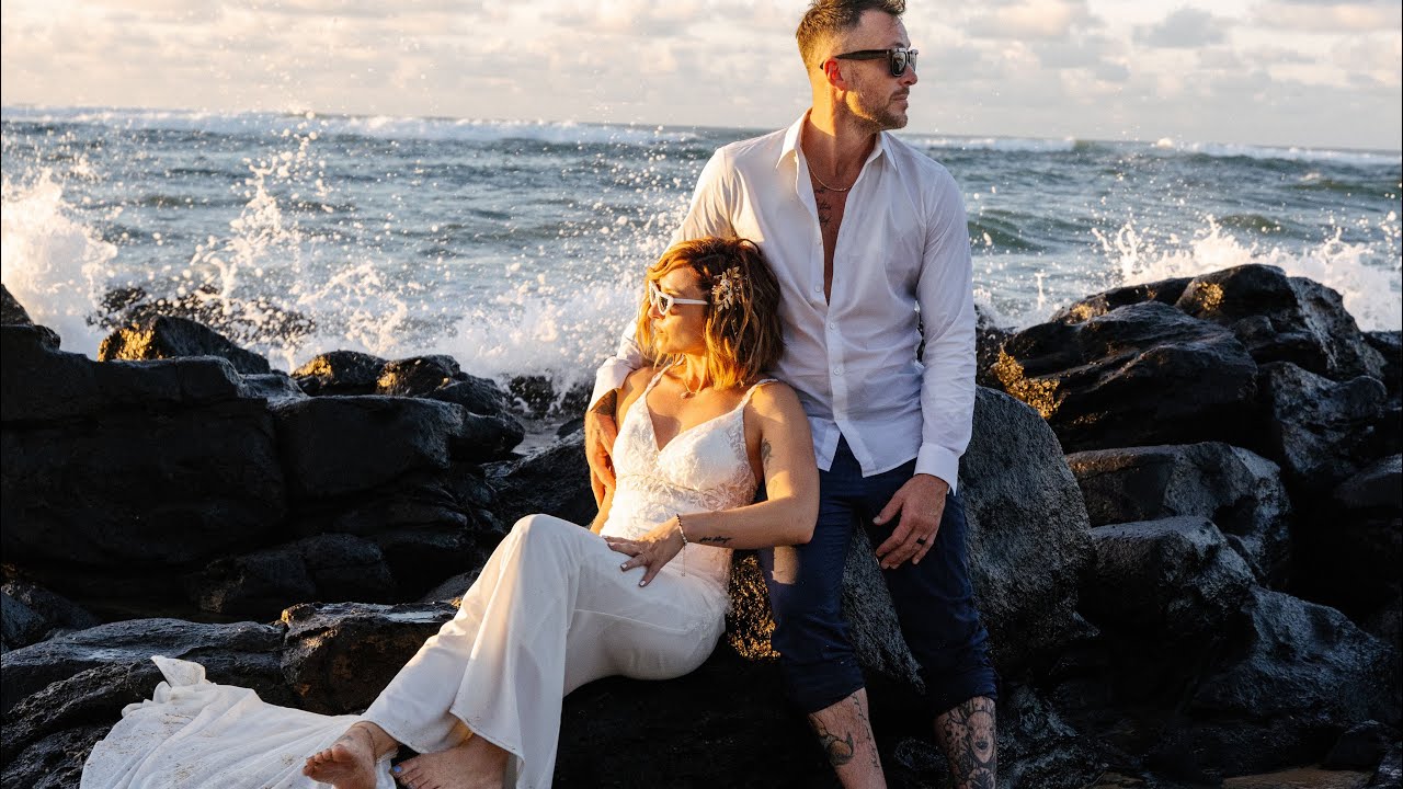 Dan + Megan / Married In Hawaii - YouTube