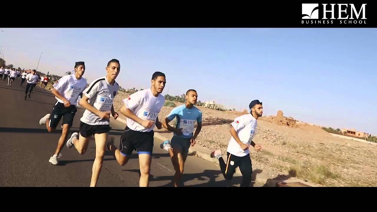 HEM Course sur route, HEM Marrakech - Janvier 2016 - YouTube