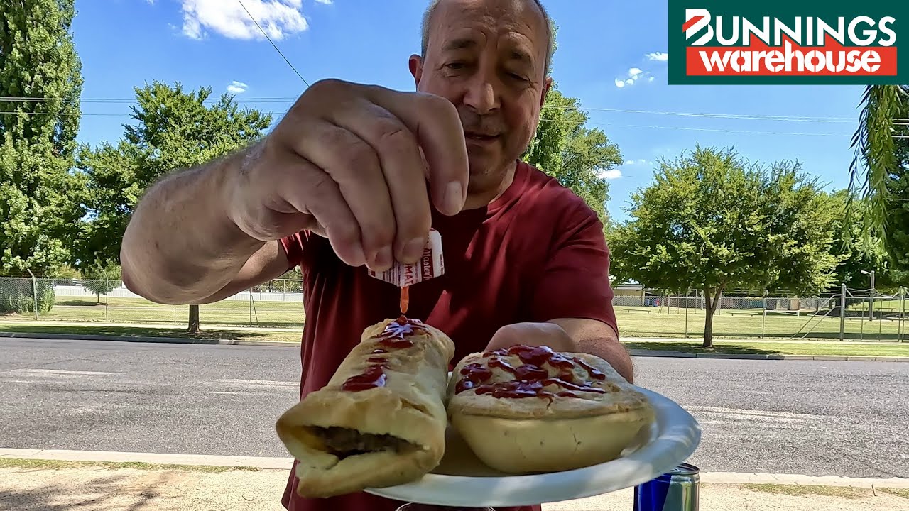 Pie & Sausage Roll From Bunnings Hardware Cafe - YouTube