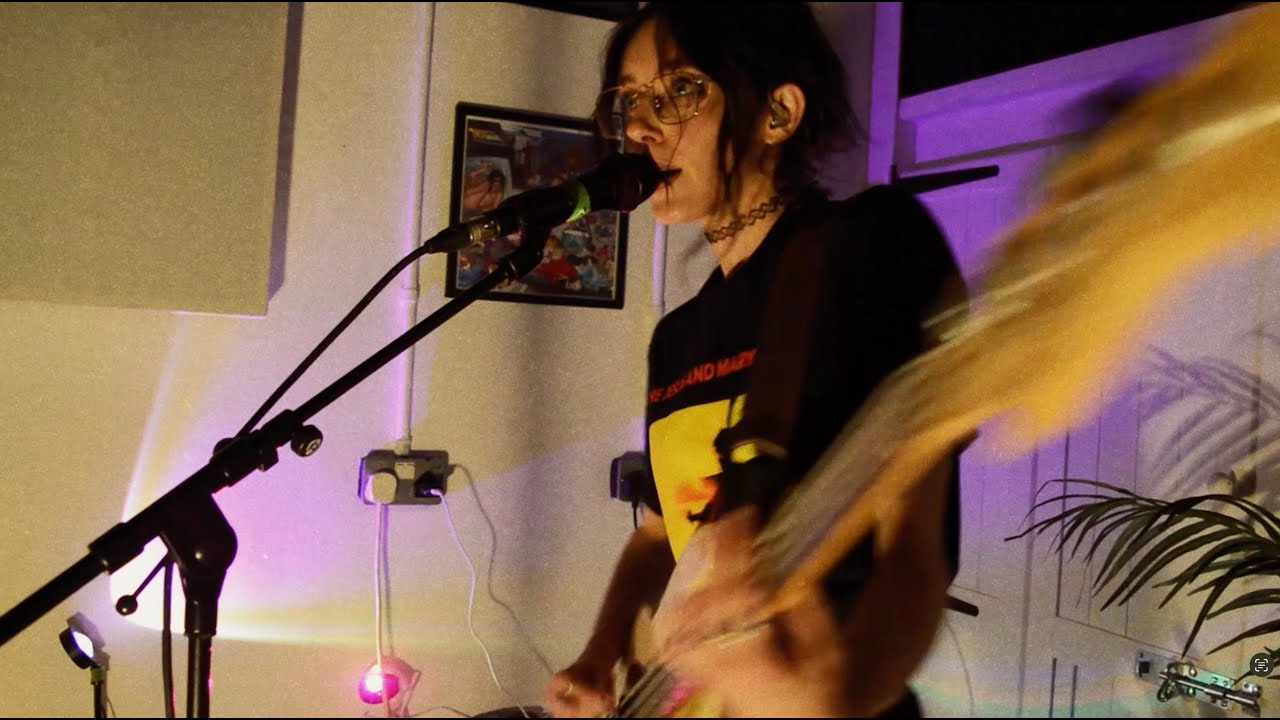 CIEL - Talking On The Phone [Live at 17B Studios] - YouTube