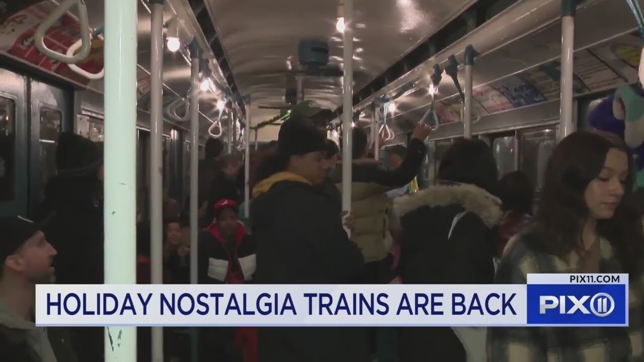 Vintage subway cars return to NYC for the holidays - YouTube