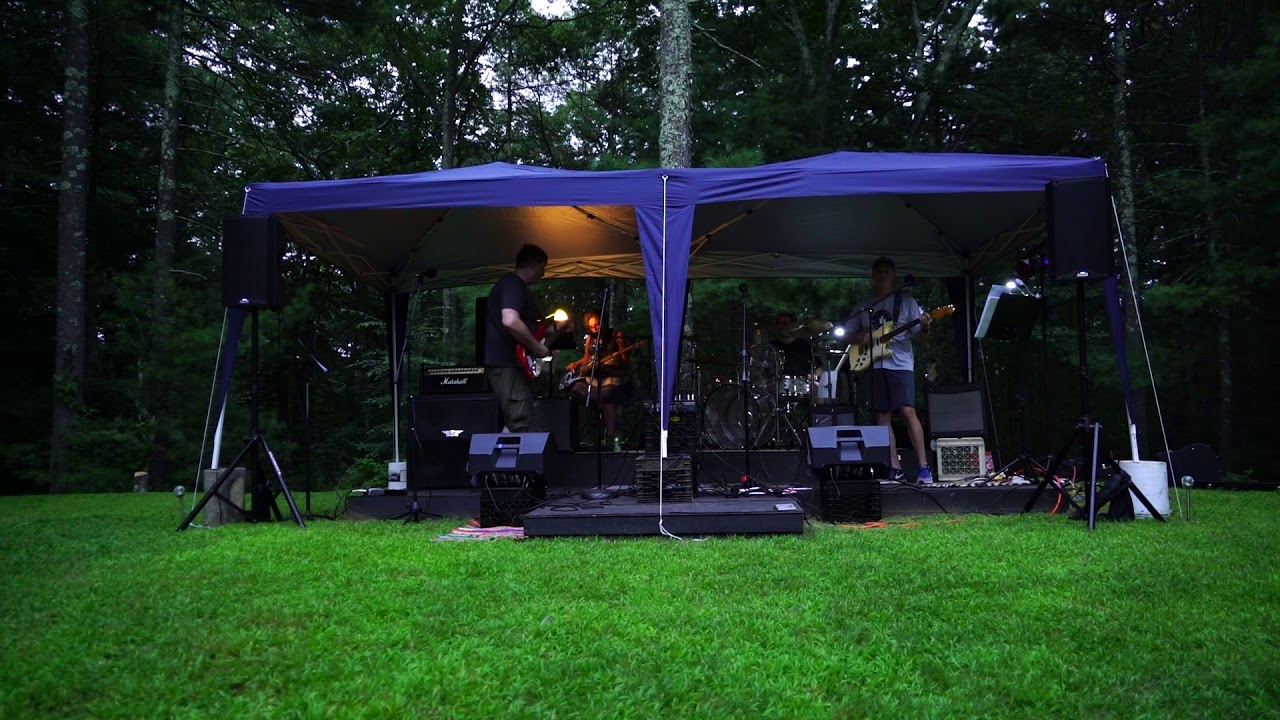 The Backyard Band performing Dancing Barefoot (Patti Smith) - YouTube