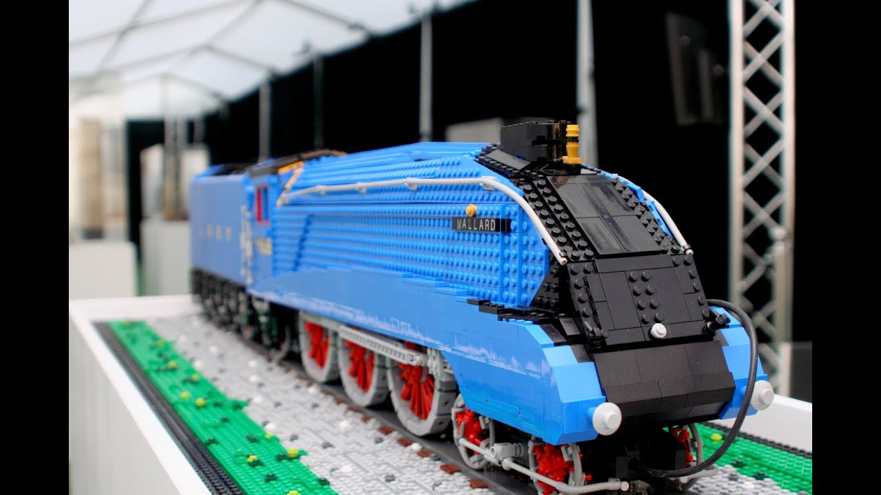 Traveling Bricks Sevilla: Una exposición hecha con piezas de LEGO - YouTube