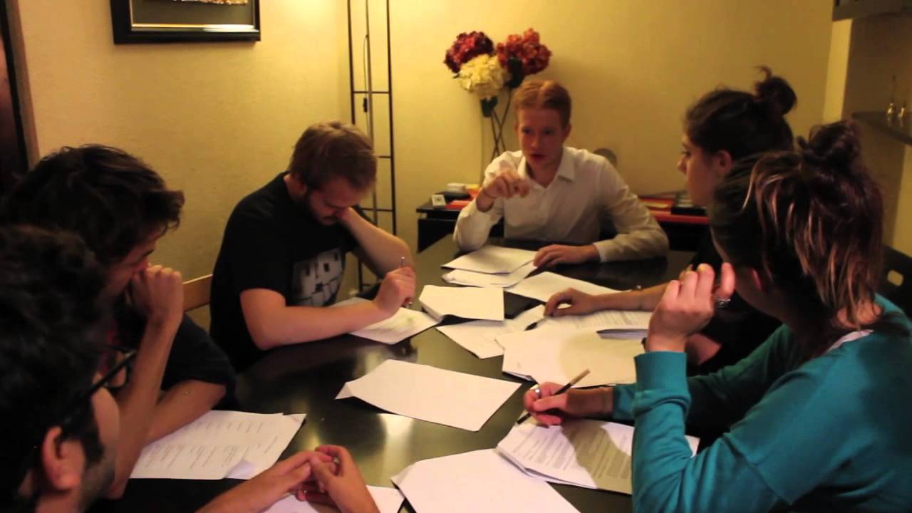 How not to teach english. Alex Ayres - YouTube