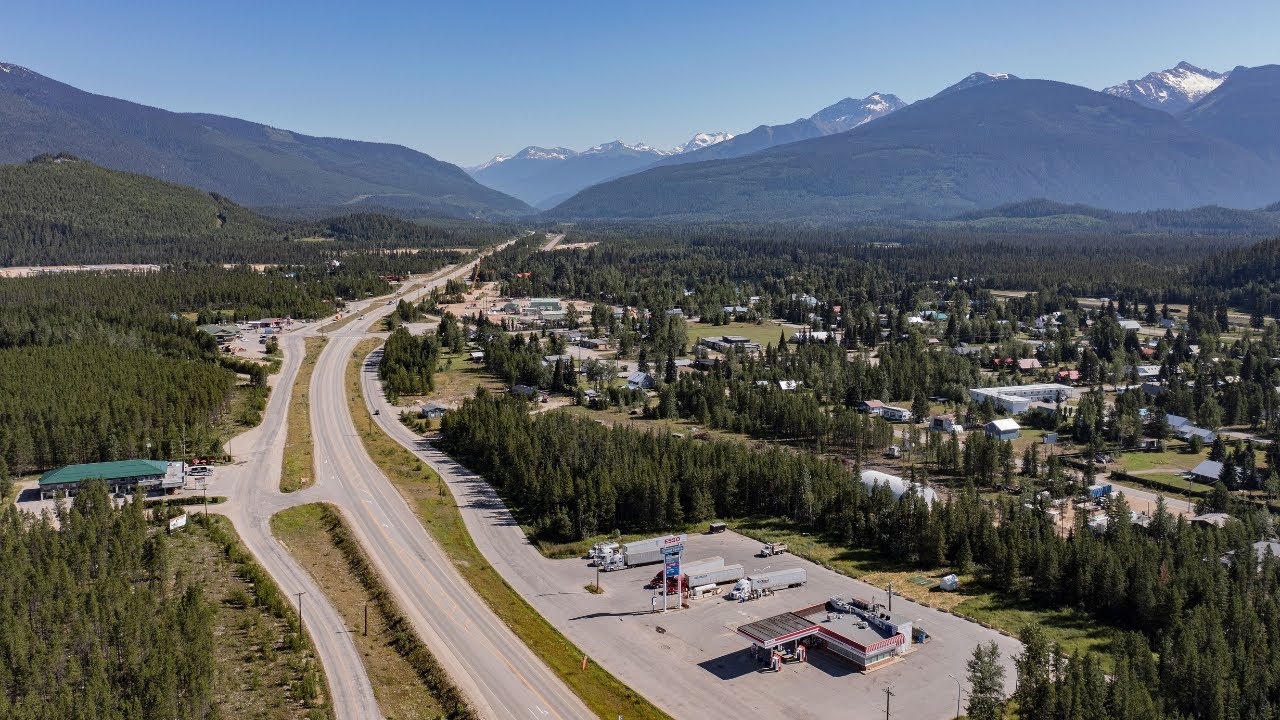 Welcome to Blue River: Where Community Meets Adventure! - YouTube