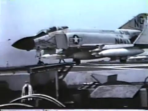 VF-92 Silverkings trapping on the USS Enterprise - YouTube