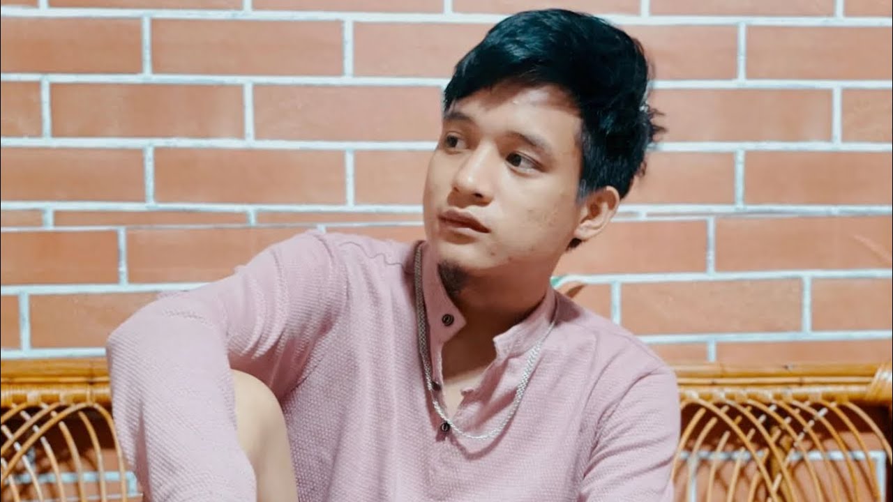 Young fella Hla thar - YouTube