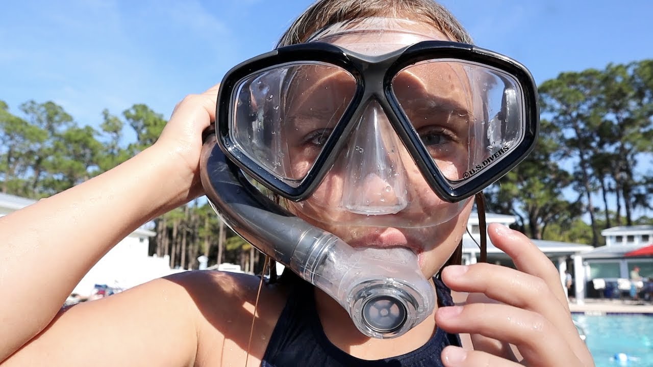 🥶SNORKELING IN FREEZING COLD POOL! - YouTube