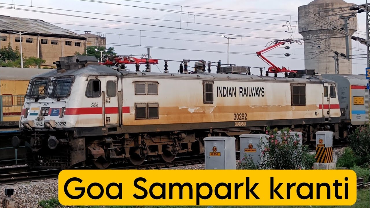 GZB WAP7 12449 GOA SAMPARK KRANTI Express and Kalka Shtabdi - YouTube