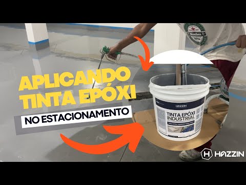 Aplicando tinta epóxi Hazzin no estacionamento