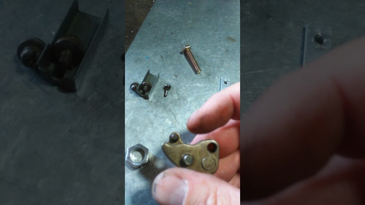 Datsun L28 dizzy lock out mech advance - YouTube