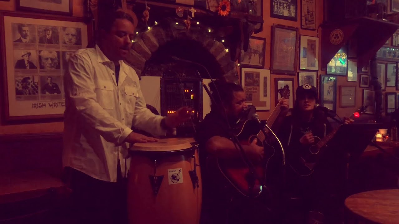 Fatboy Wilson & Old Viejo Bones & Lightbolt (live @ ABB) - YouTube