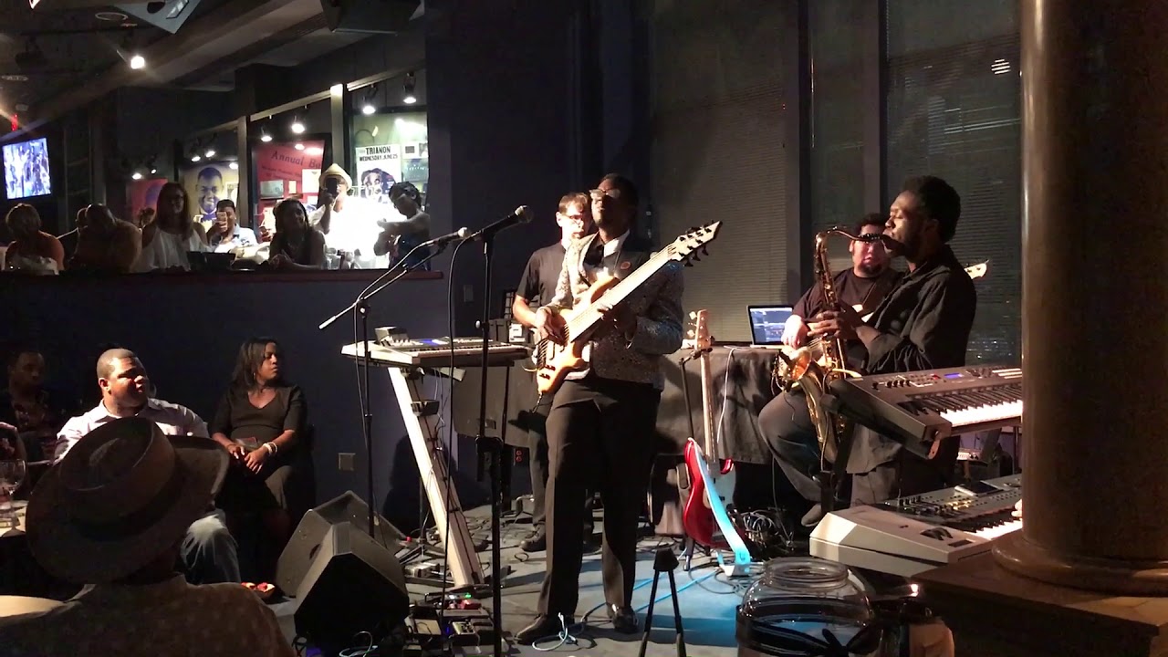 Blair Bryant Blue Room KCMO - YouTube
