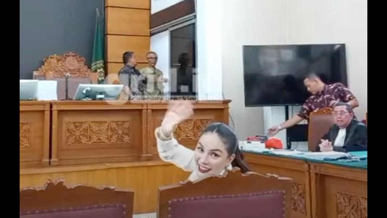 🔴 LIVE GRID.ID: Fahmi Bachmid - YouTube