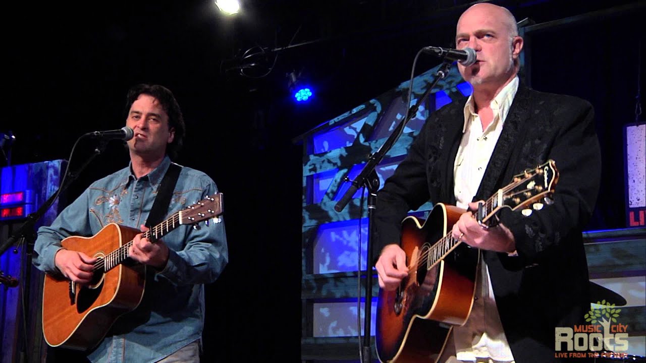 Eric Brace & Peter Cooper "C&O Canal" - YouTube