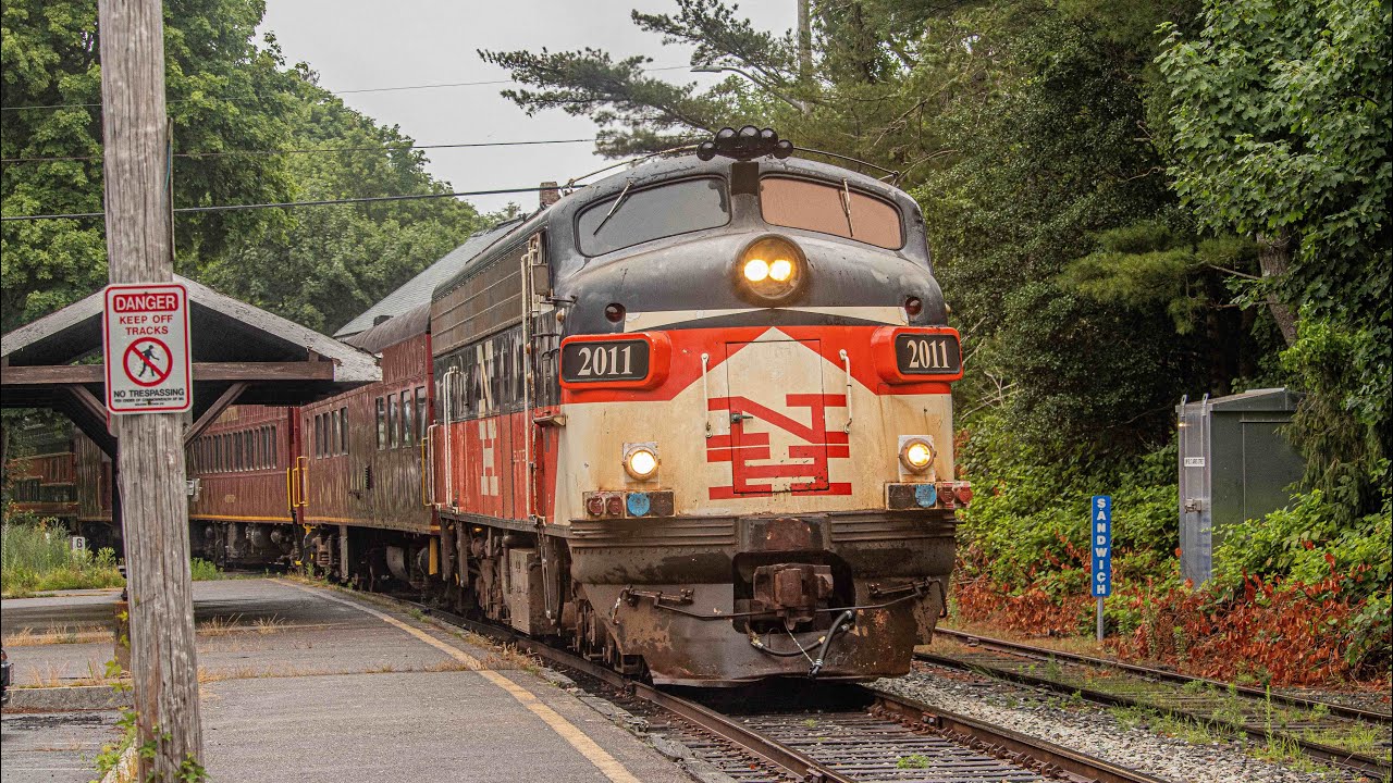 Mid summer trains on Cape Cod 1080p/60fps - YouTube