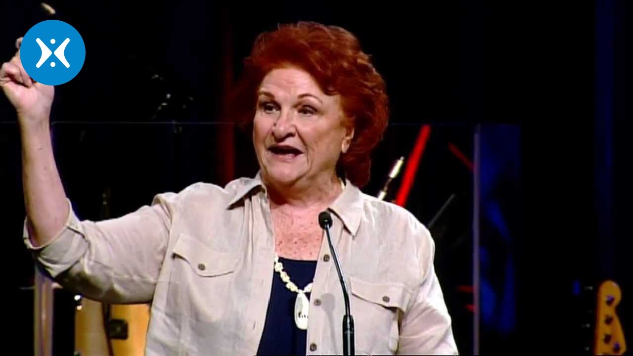 Willie Jordan talks about Greg Laurie - YouTube