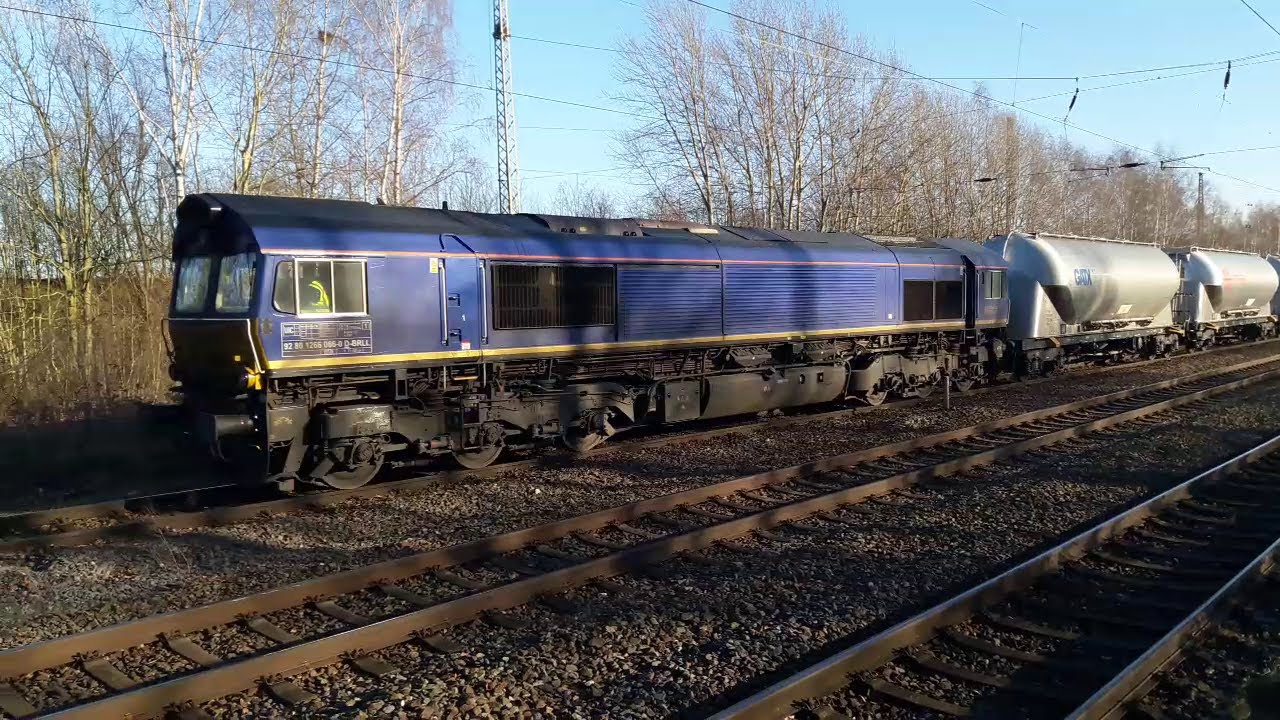 Class 66 • PB15 • Beacon Rail "1266 066-0" Silokesselwagen • freight ...