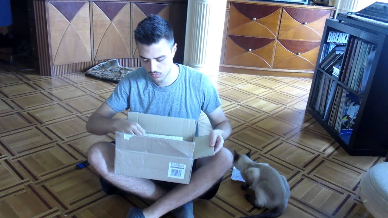 how to unbox a greek synthesizer (Dreadbox Erebus) - YouTube