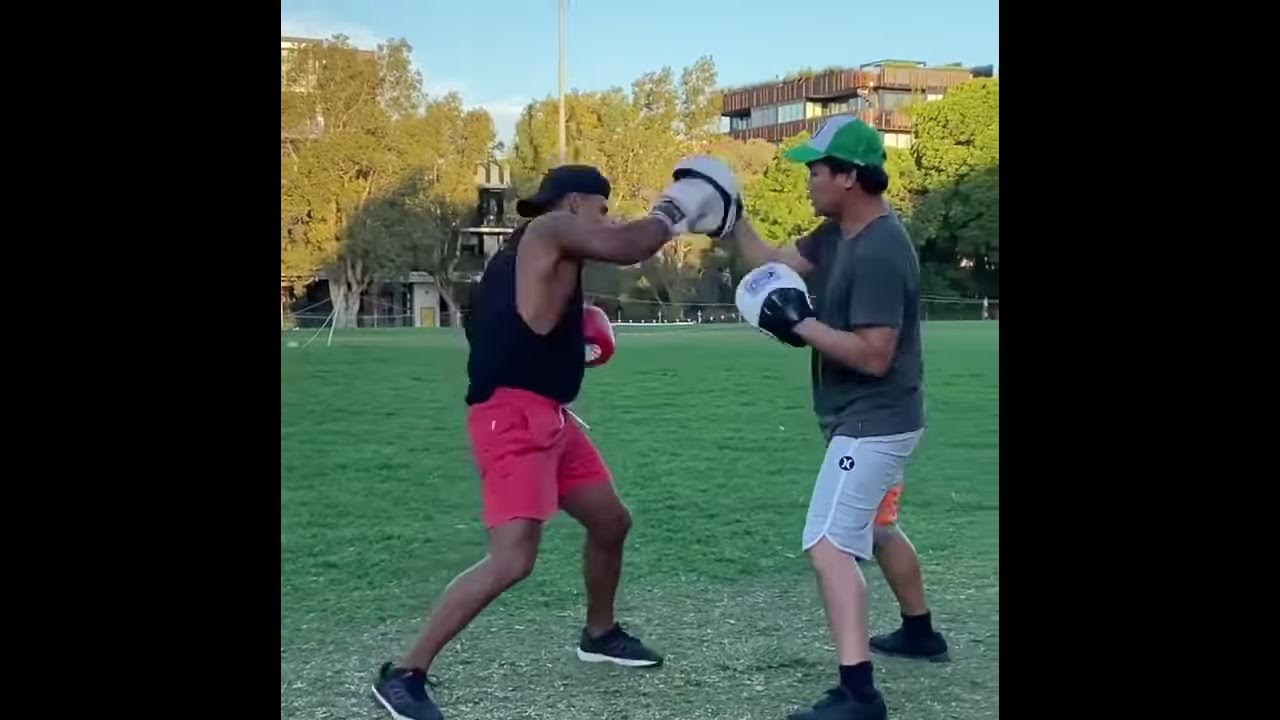 Pablo Corea Boxing Pad session Trainer Jeff Llanes - YouTube