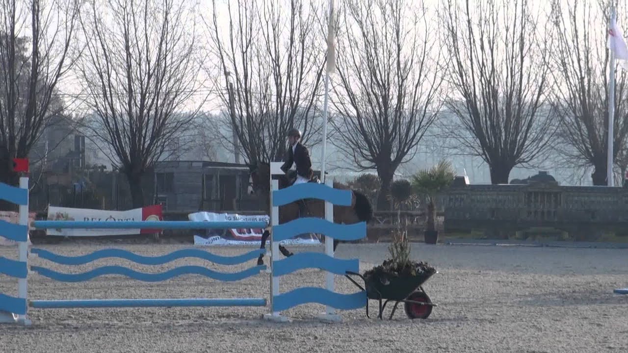 Jan Maly CSI 6years old Honduras Finale - YouTube