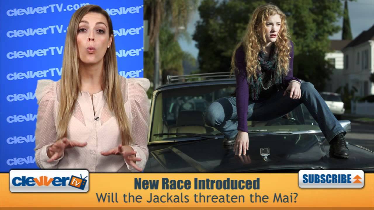 'The Nine Lives Of Chloe King' -- Comic Con Spoilers - YouTube