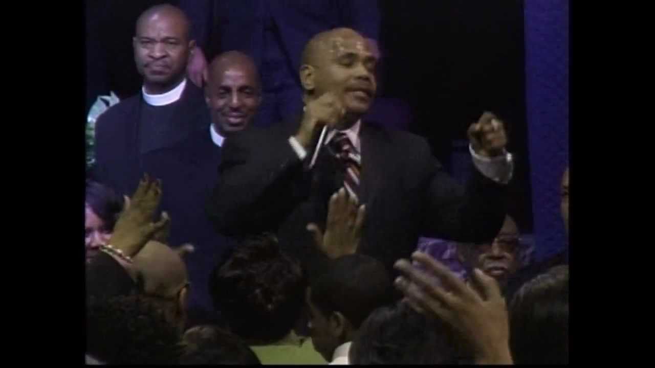 Bishop George Bloomer - PREACHING (Your praise will get you through ...