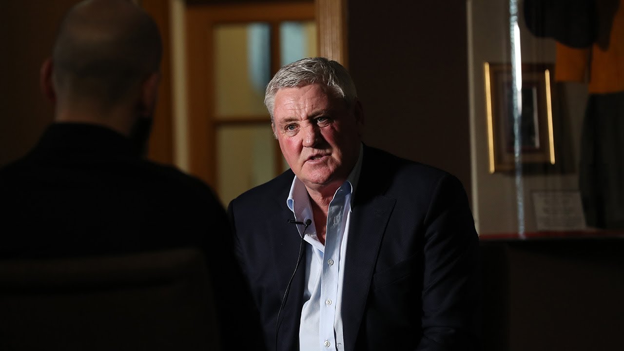 Steve Bruce's first Albion interview - YouTube